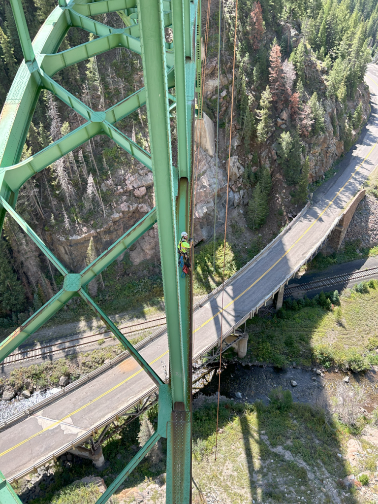 Red Cliff Bridge LLT - BDI Structural Testing & Monitoring Systems